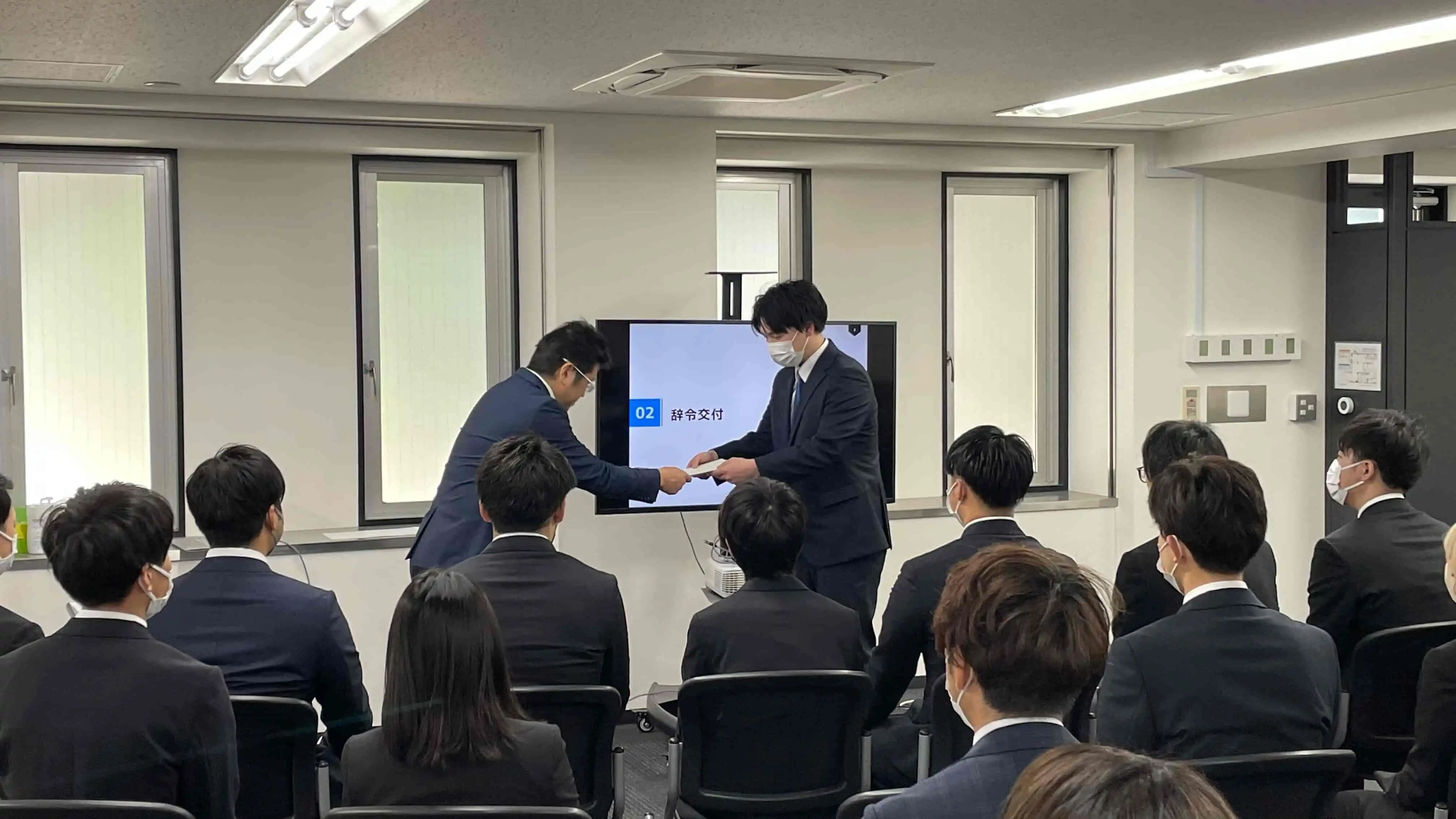 2023年入社式に密着！挨拶から歓迎会までの一日 | 株式会社LYZON