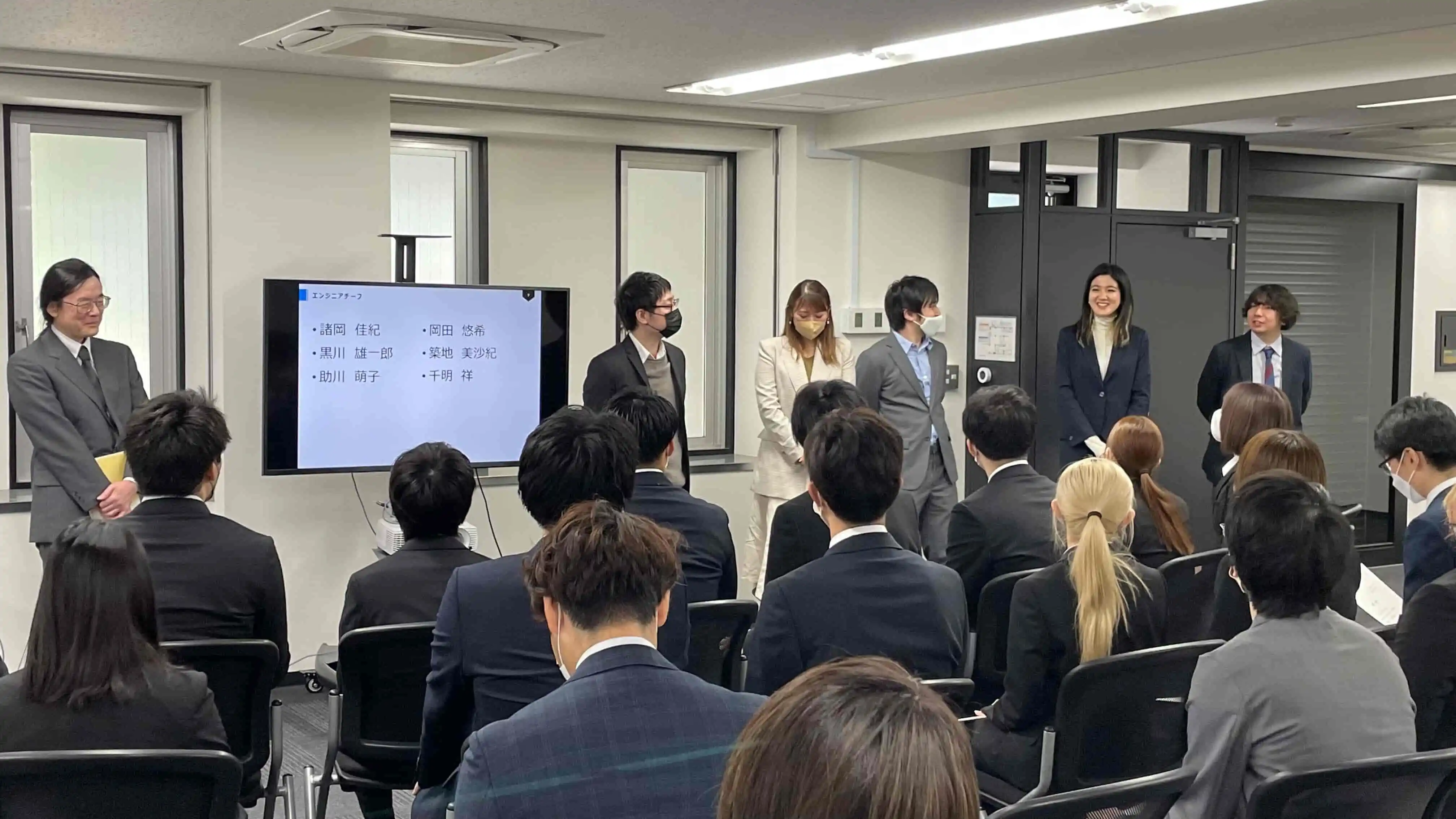 2023年入社式に密着！挨拶から歓迎会までの一日 | 株式会社LYZON